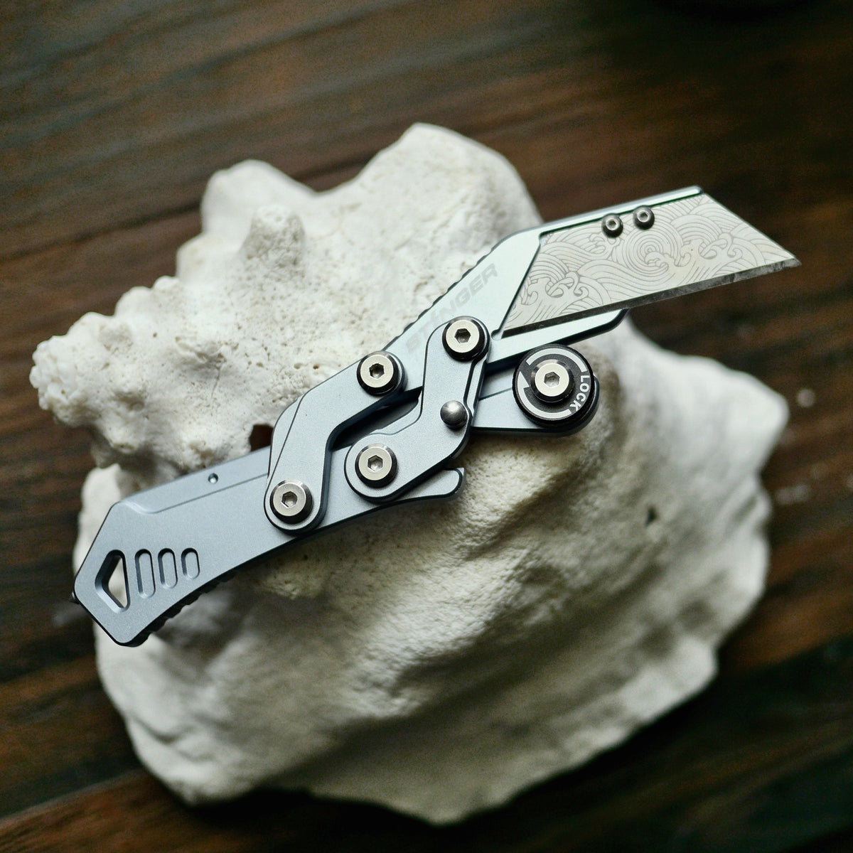 Godzilla Blade, Folding Pocket Knife, Utility Knife, Car Window Braker ...
